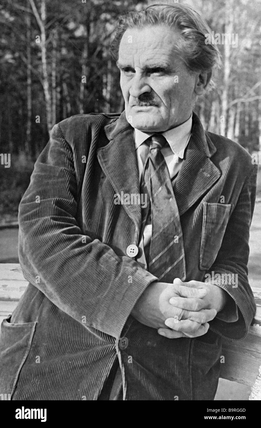 Soviet writer Yuri Olesha Stock Photo - Alamy