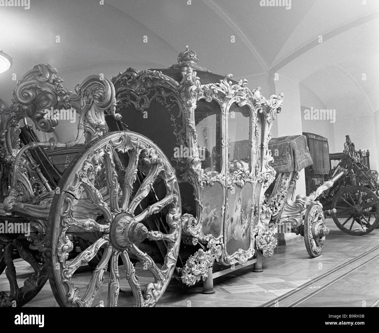 This carriage was Count Razumovsky s opulent gift to Empress Elizabeth ...