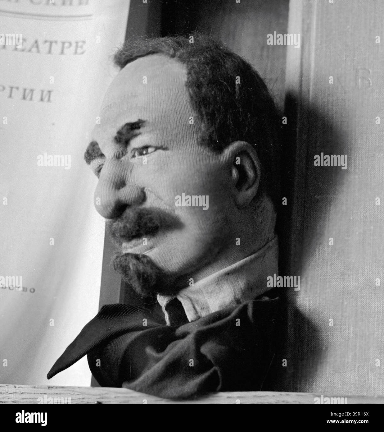 This puppet which the famous Russian puppeteer Sergei Obraztsov made in ...
