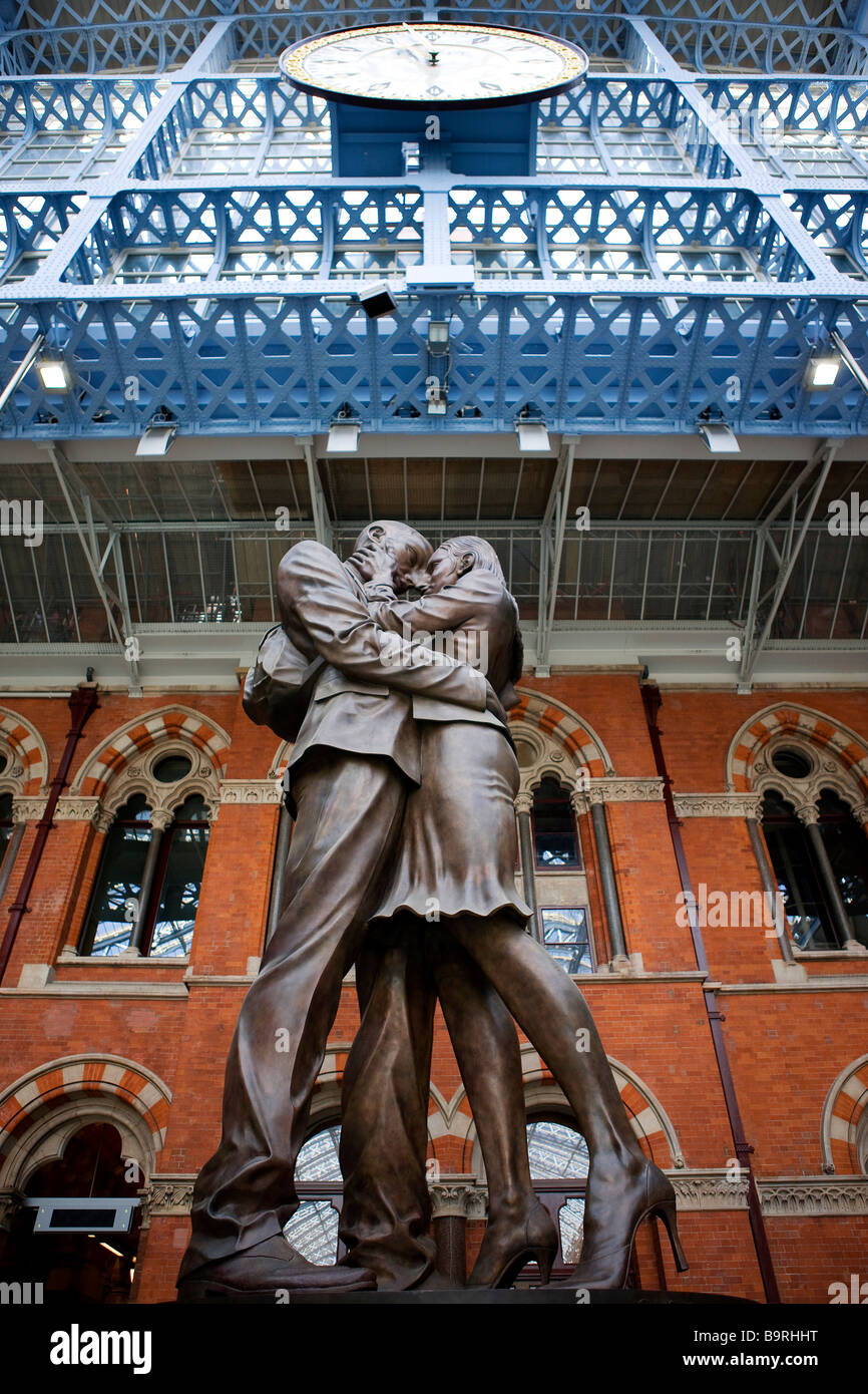 United Kingdom, London, St Pancras International train station ...