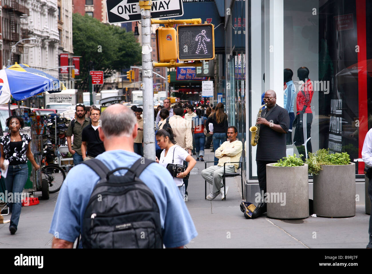 Street culture at concert hi-res stock photography and images - Alamy