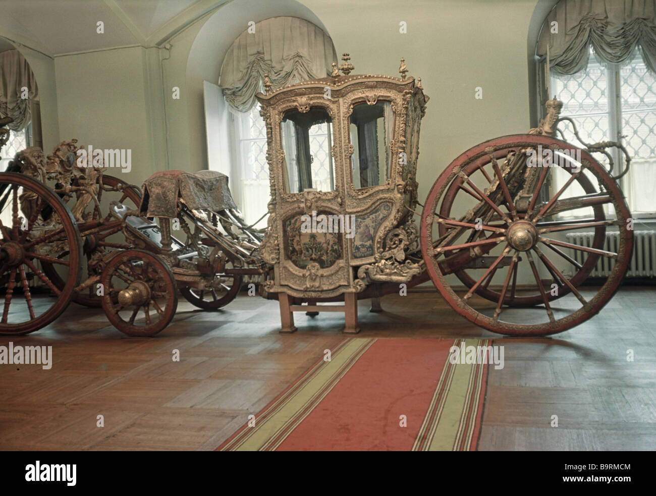 Royal Carriage High Resolution Stock Photography and Images - Alamy