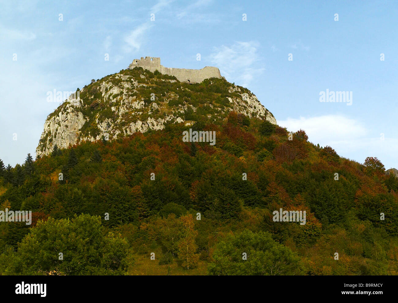Cathar castle of montsegur hi-res stock photography and images - Alamy