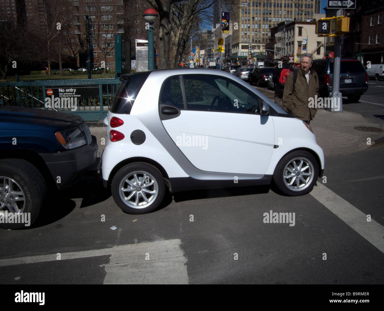 Smart car small mercedes High Resolution Stock Photography and Images ...