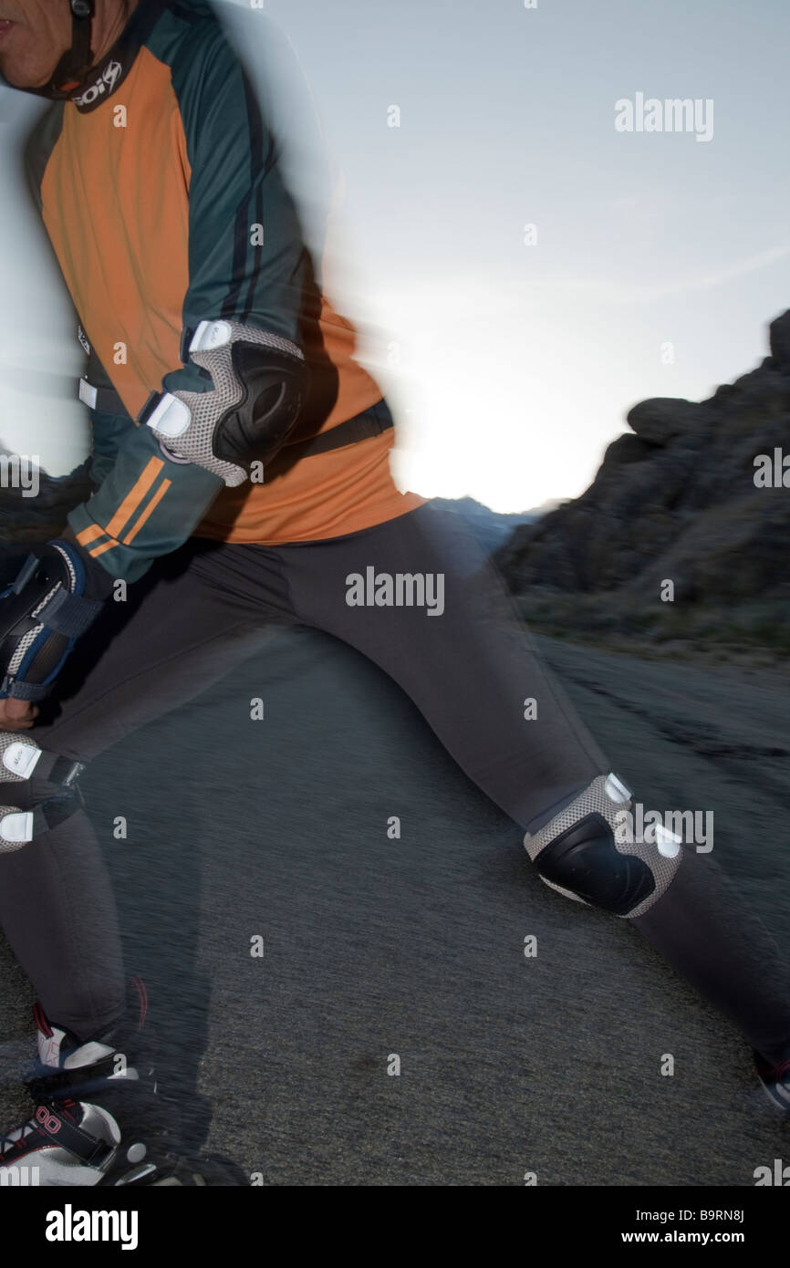 Lone man skating hi-res stock photography and images - Alamy