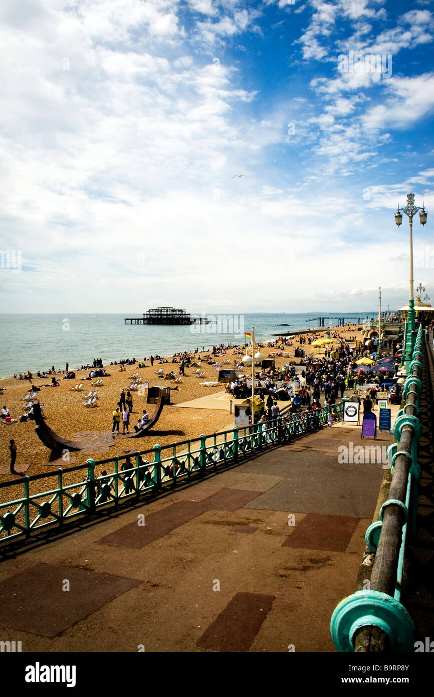 A busy summer in brighton Stock Photo - Alamy
