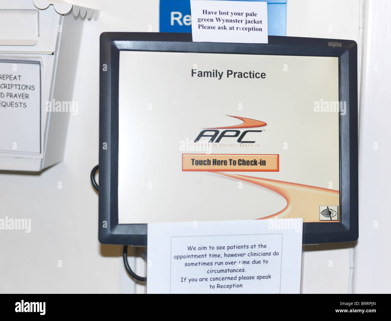 Check computer hi-res stock photography and images - Alamy