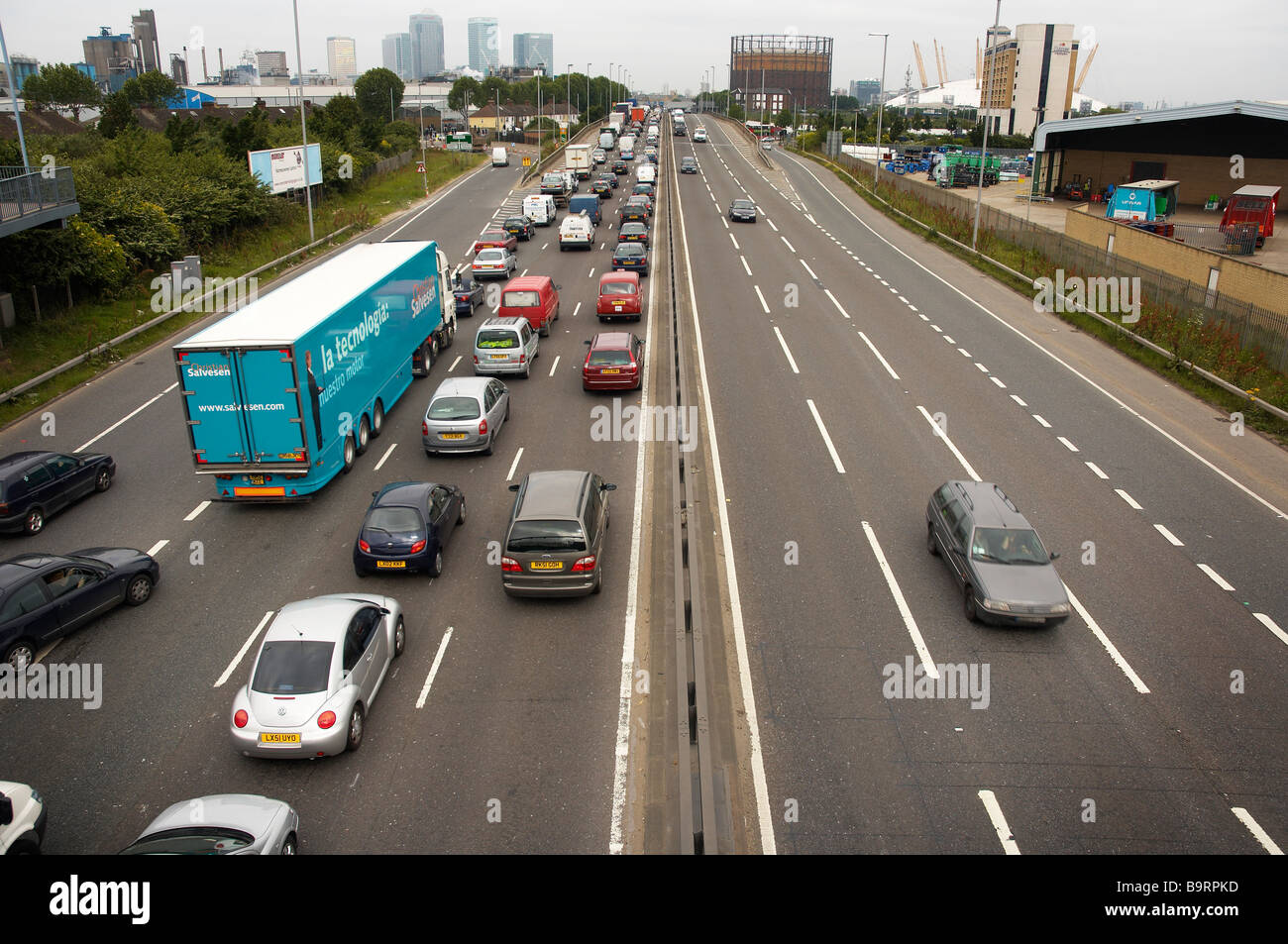 traffic queue A102M Stock Photo - Alamy