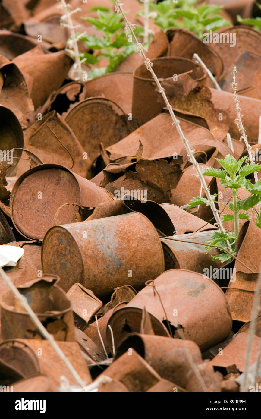 Rusted Cans - Northrup Canyon Trail, Steamboat Rock State Park ...