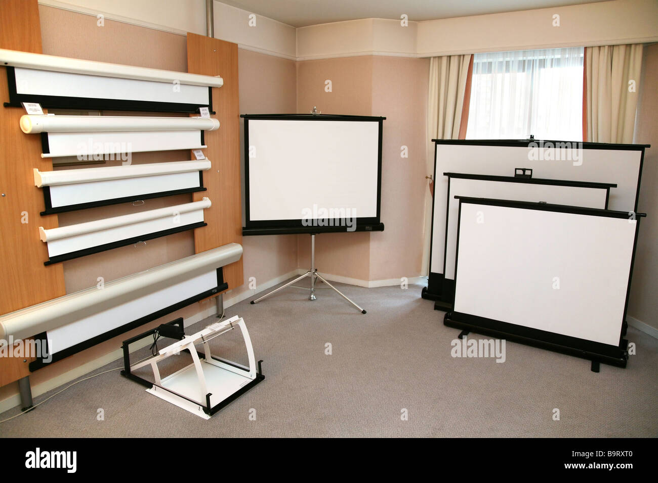 Slide screens hi-res stock photography and images - Alamy