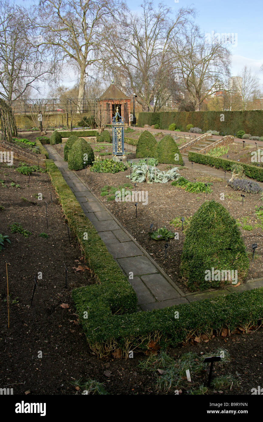 The Queen's Garden, Kew Palace, Royal Botanical Gardens, Kew, London ...