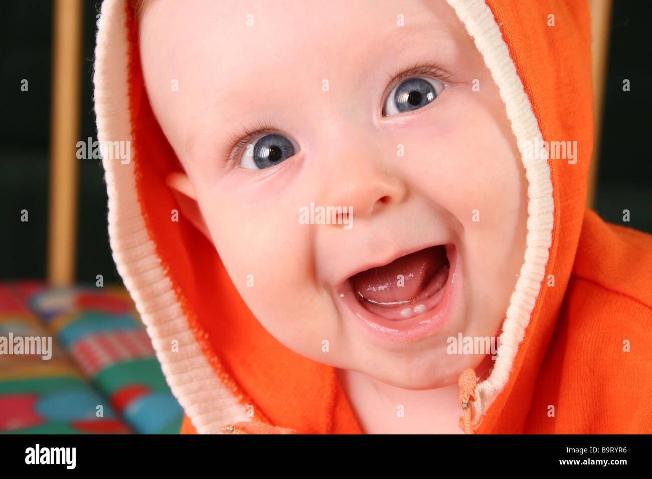 Smiley 2 hi-res stock photography and images - Alamy
