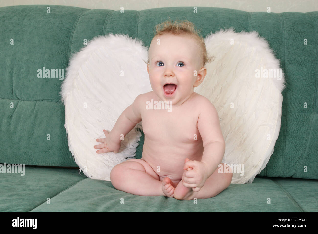 Baby angel hi-res stock photography and images - Alamy