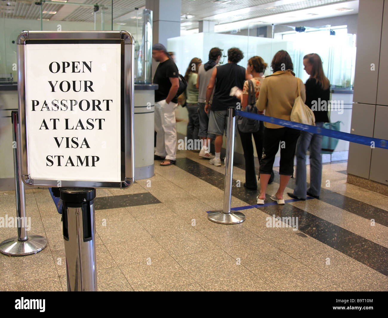 people visa sign Stock Photo - Alamy