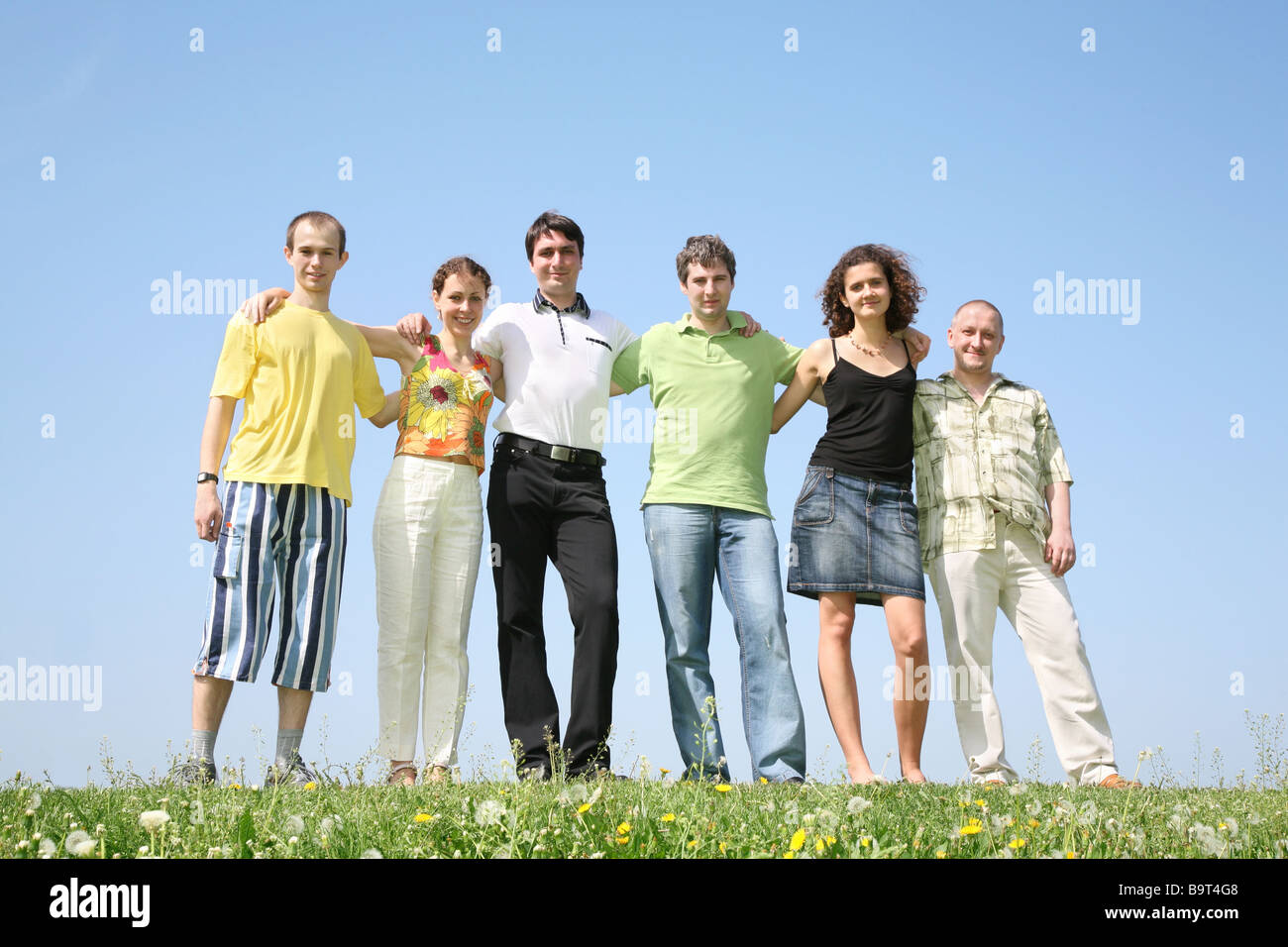 Stand beside her hi-res stock photography and images - Alamy