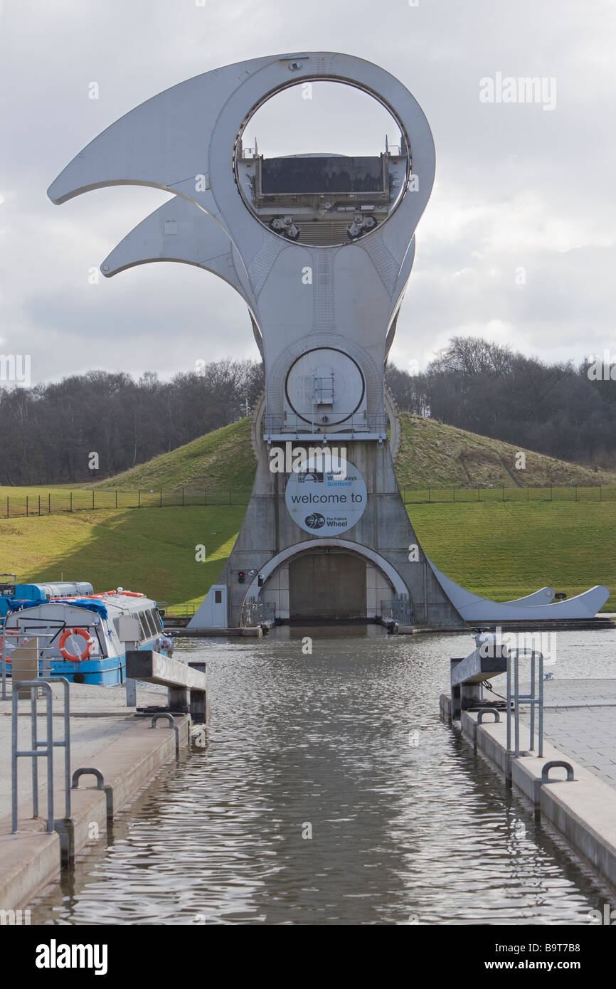 Welcome to the Falkirk Wheel Stock Photo - Alamy