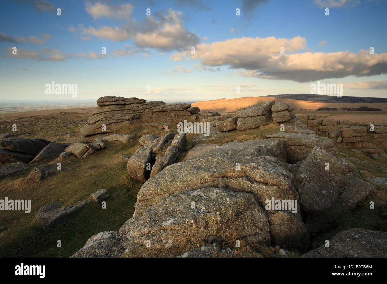 Dartmoor moorland tor hi-res stock photography and images - Alamy