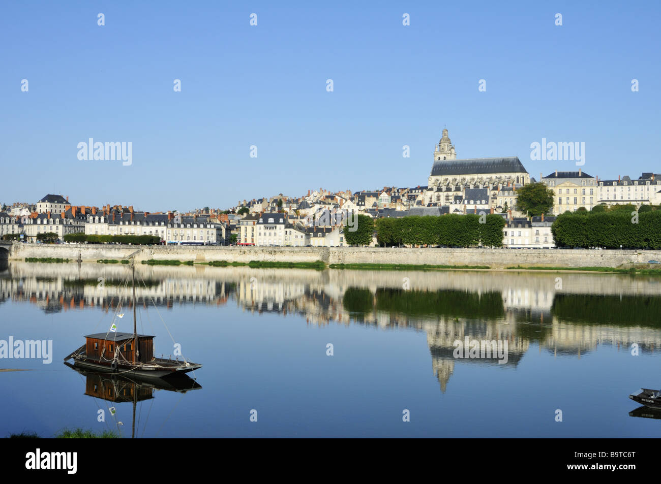 Loire river boat hi-res stock photography and images - Alamy