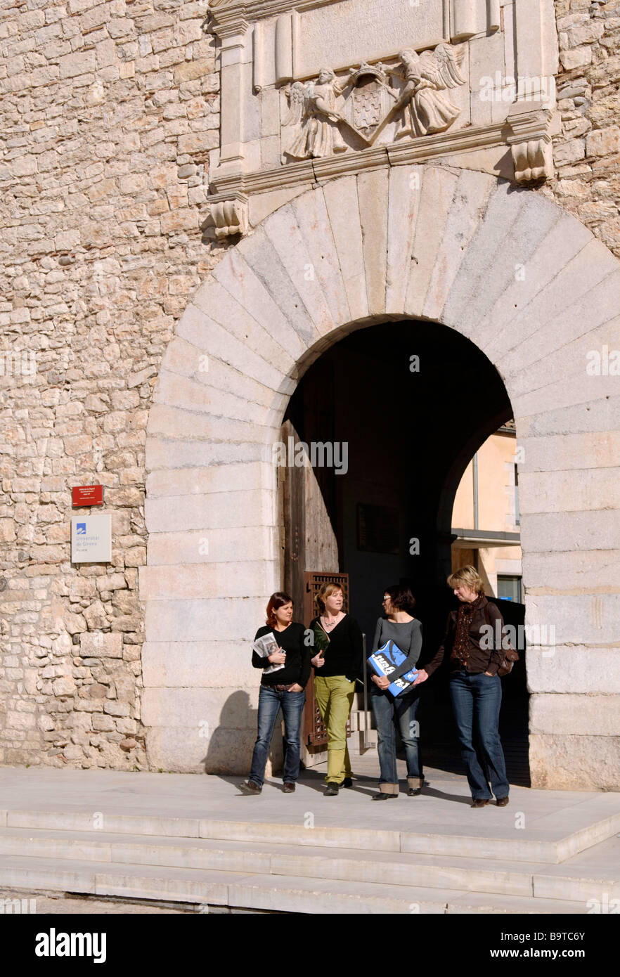 University graduate spain hi-res stock photography and images - Alamy