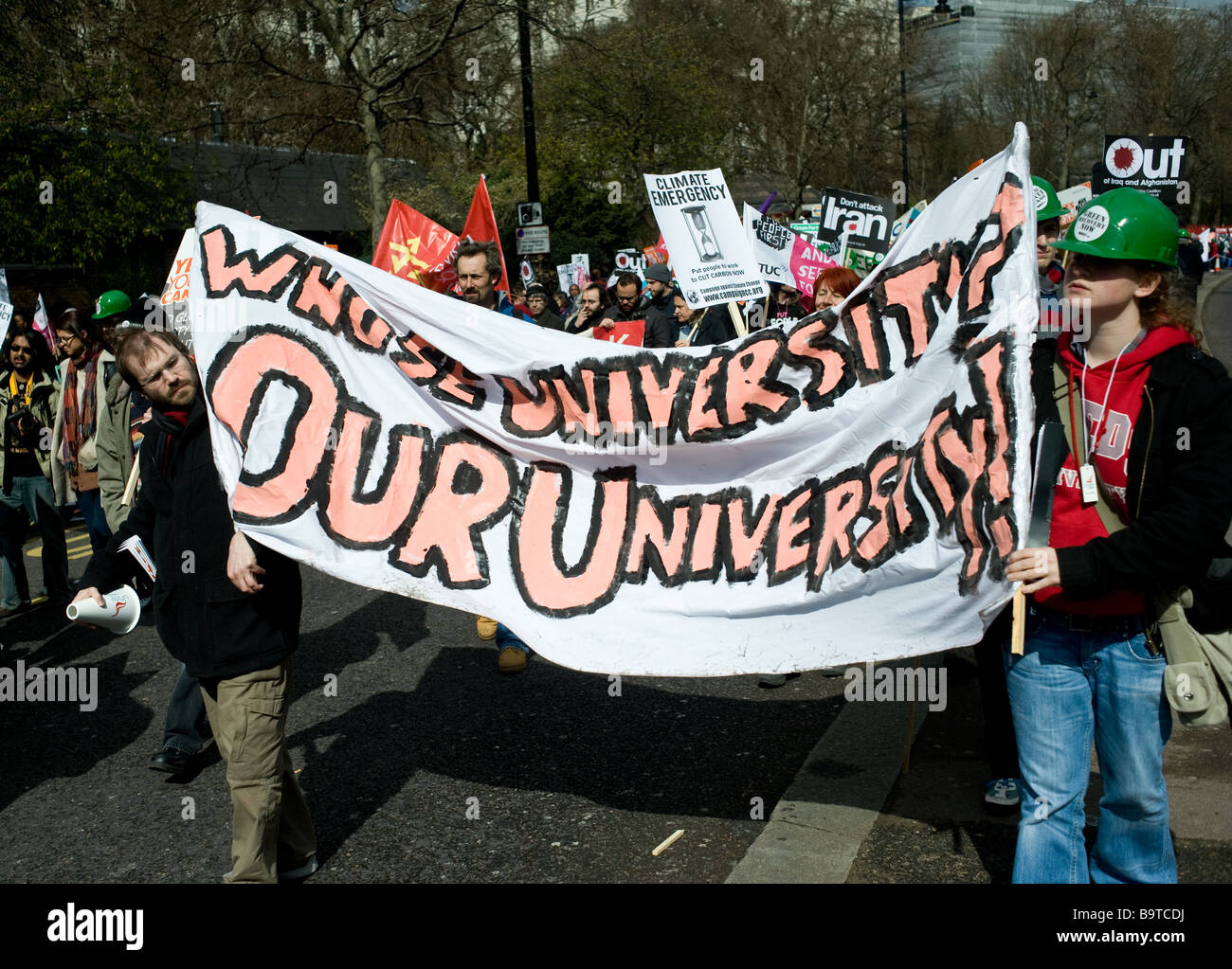 Placard demo hi-res stock photography and images - Alamy