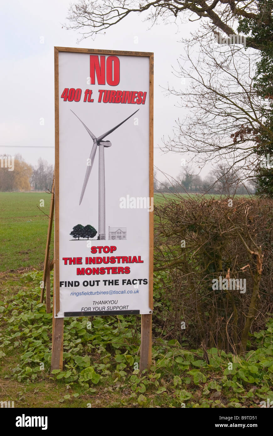 Protesting against wind turbines hi-res stock photography and images ...