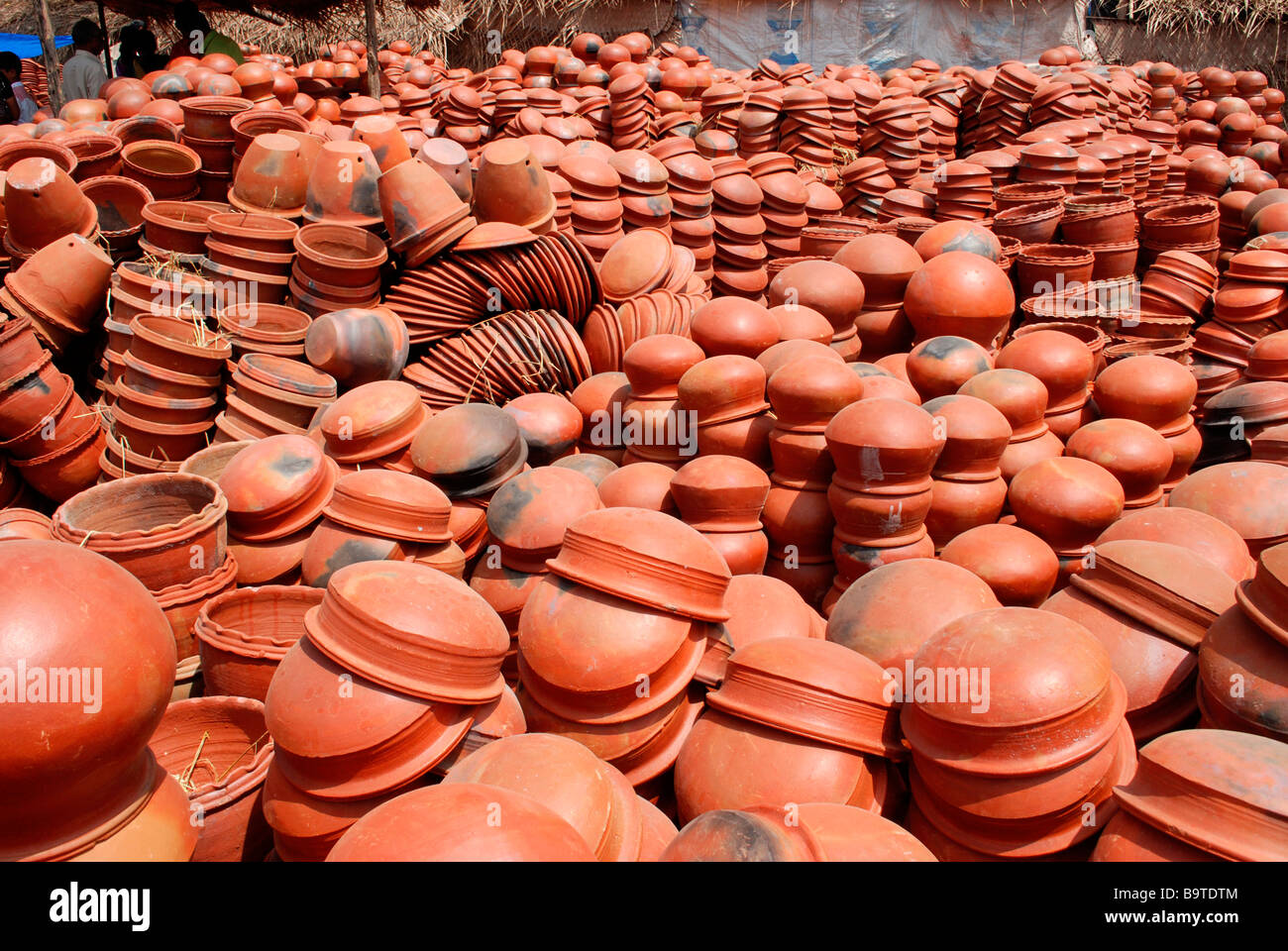pots for selling ; India Stock Photo - Alamy