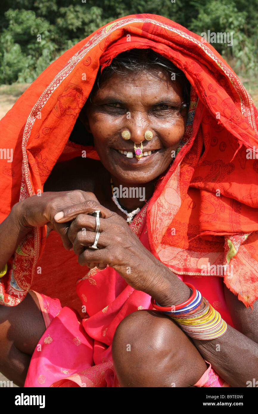Portrait of Happy Indian Dhuruba Tribe Woman Wearing Bright Red Head ...