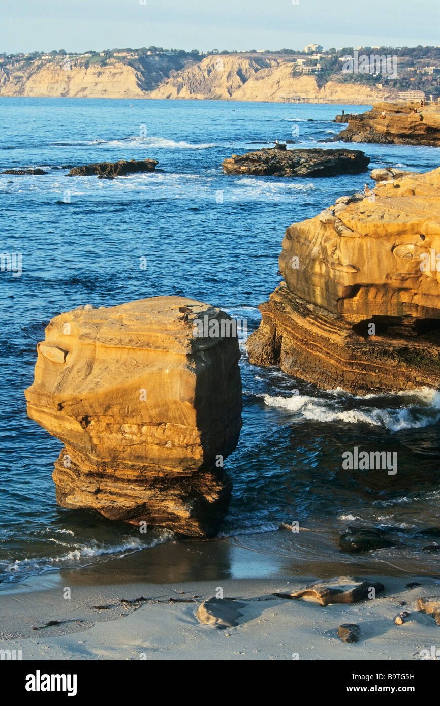 Sandstone rocks at La Jolla Beach San Diego CA USA Stock Photo - Alamy