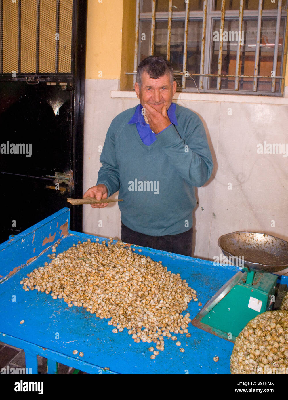 Spanish old man hi-res stock photography and images - Alamy