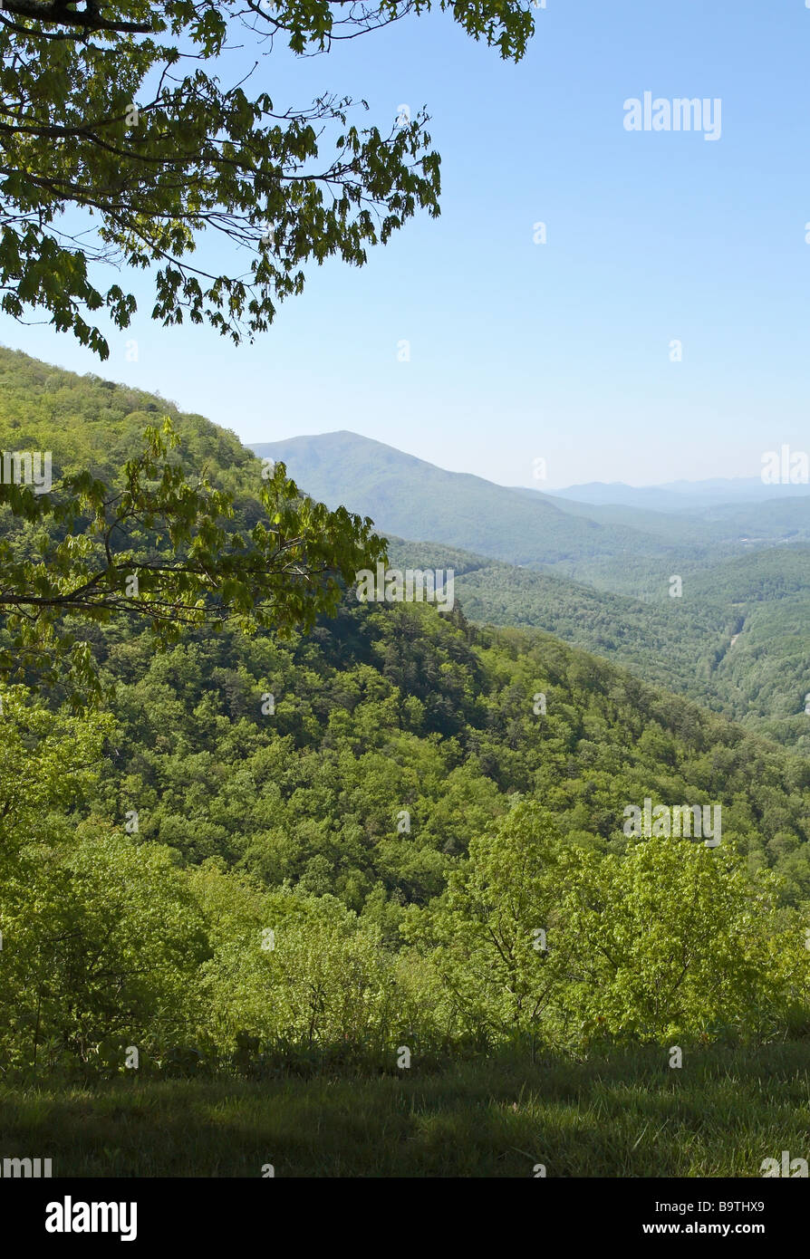 Blue ridge mountains north carolina hi-res stock photography and images ...