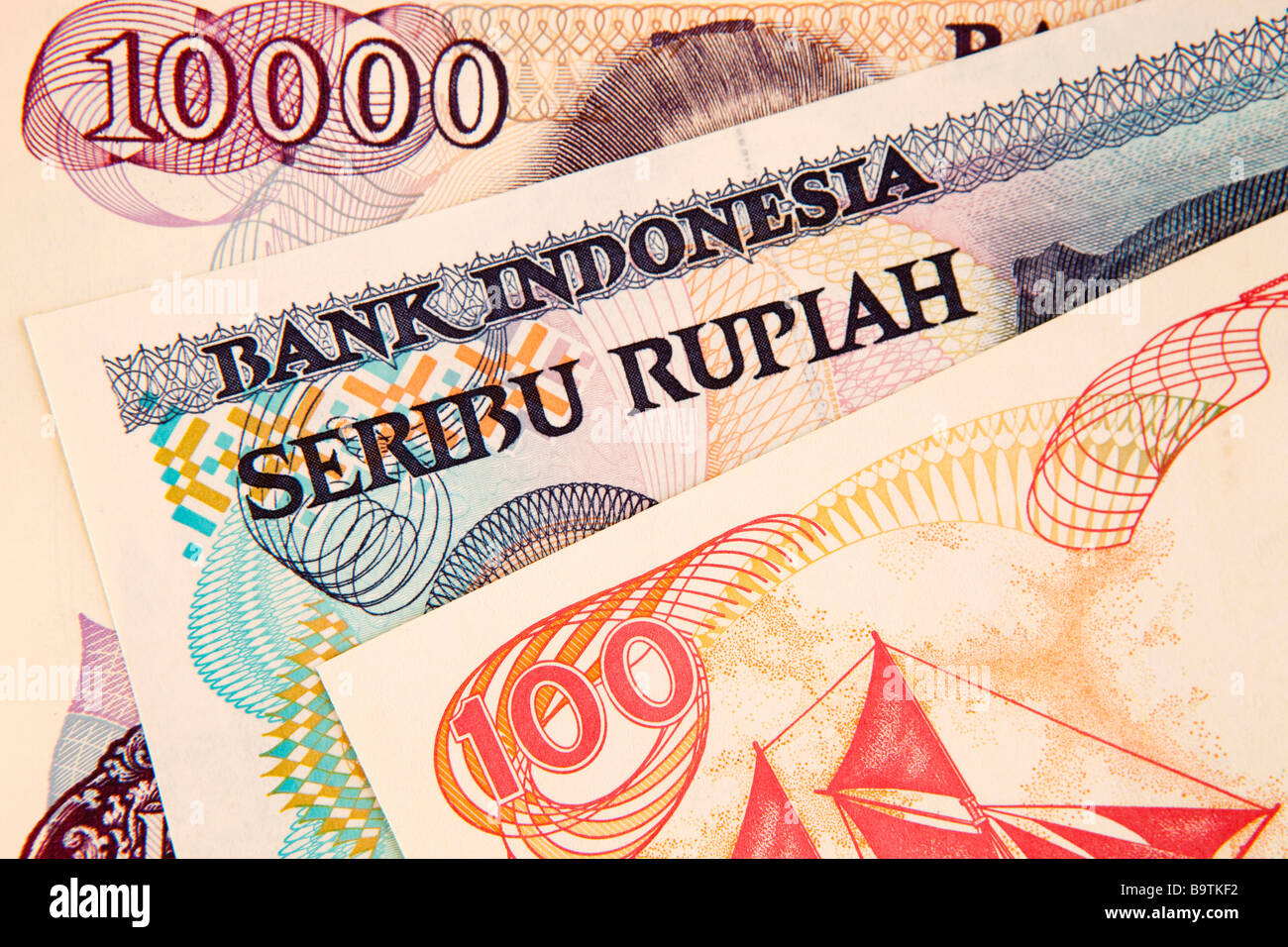 Indonesian 10000 rupiah currency note hi-res stock photography and ...