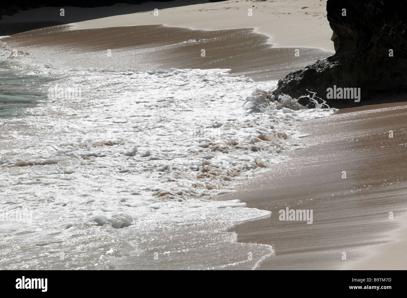 Close-up of the the surf line, on Stonehole Beach, Warwick Parish ...