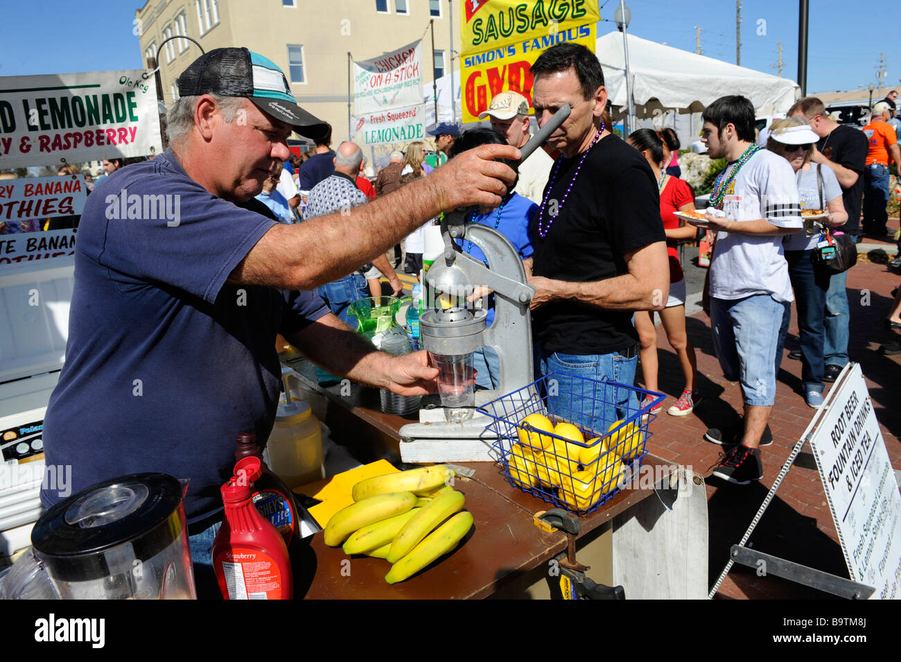 Food and Drink Vendor at Lake Wales Mardi Gras Celebration Central ...