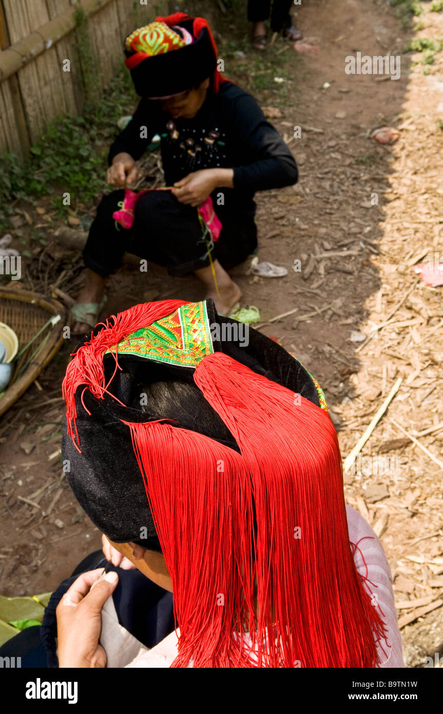 Hill tribe china hani hi-res stock photography and images - Alamy
