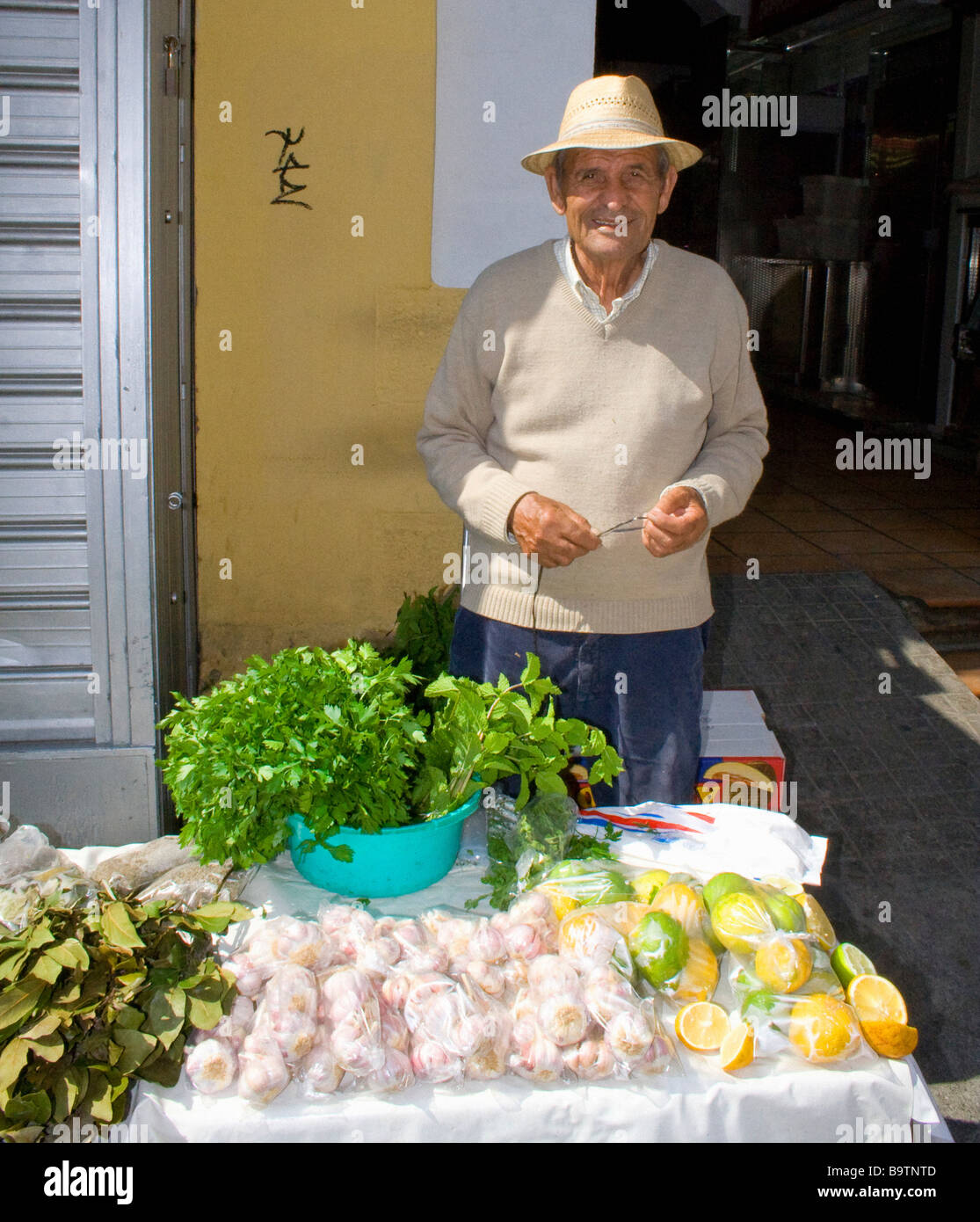 Spanish old man hi-res stock photography and images - Alamy