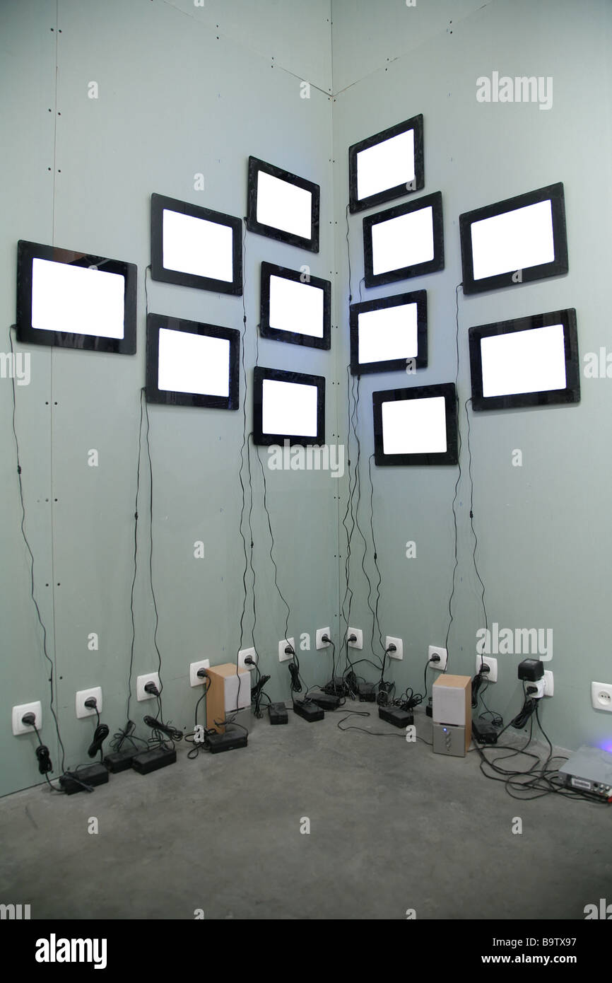 Illuminated display screens hi-res stock photography and images - Alamy