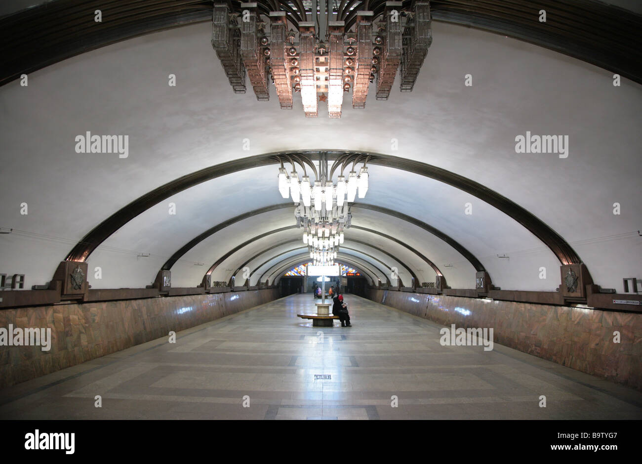 Real time metro underground train hi-res stock photography and images ...