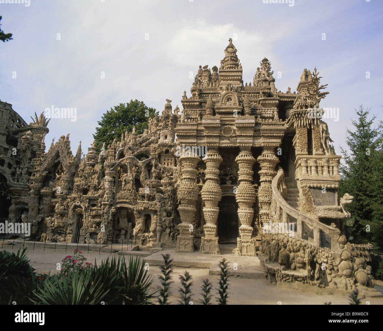 Ferdinand cheval palace hi-res stock photography and images - Alamy