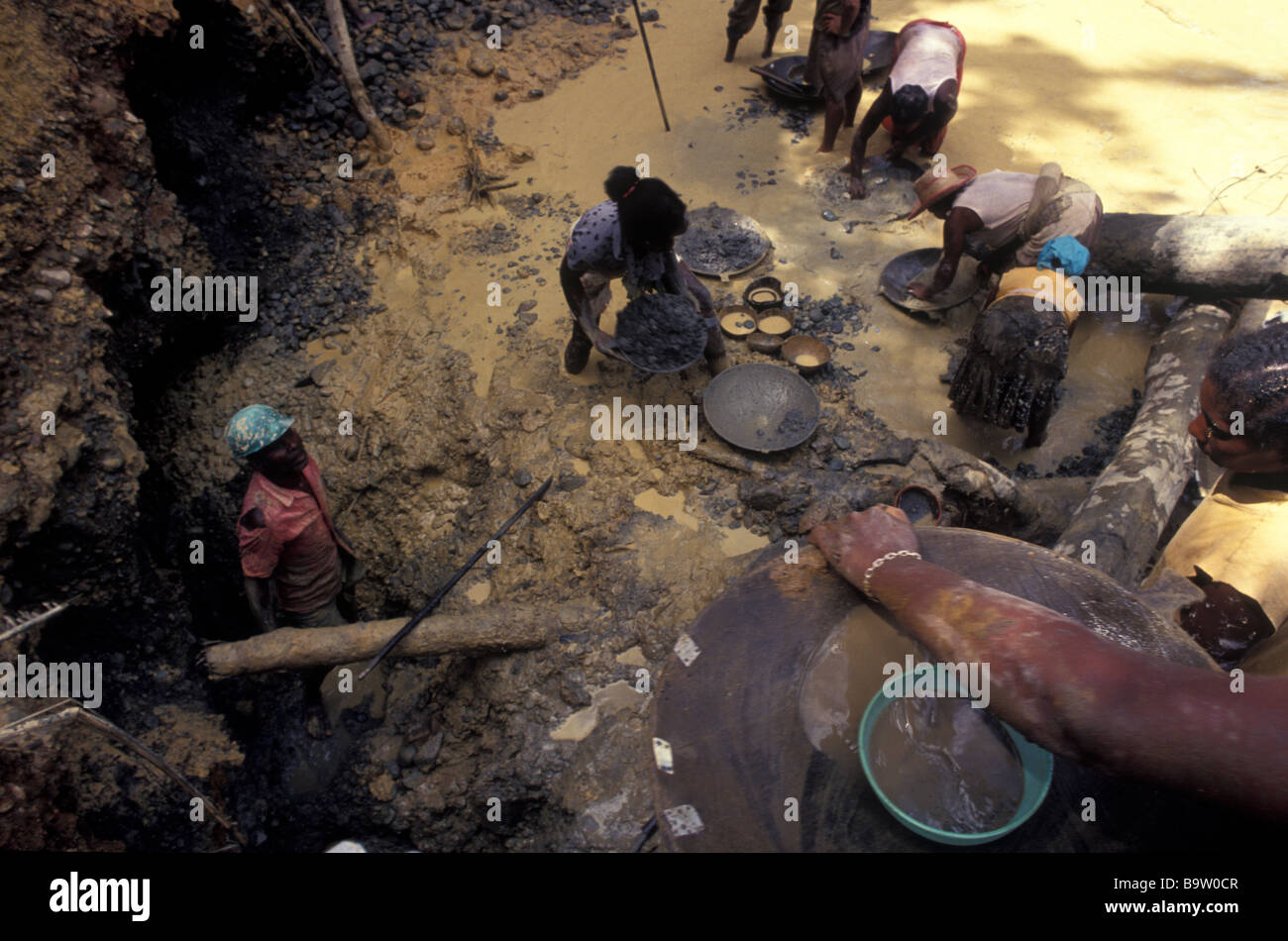Colombia gold mine quibdo choco hi-res stock photography and images - Alamy