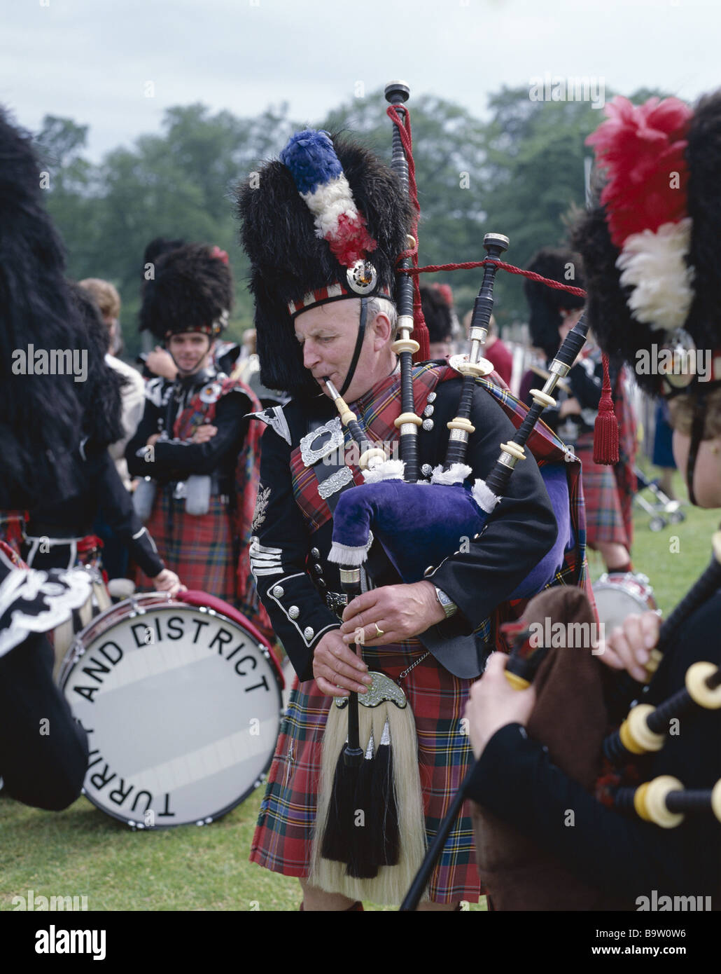 Piping competition kilt hi-res stock photography and images - Alamy