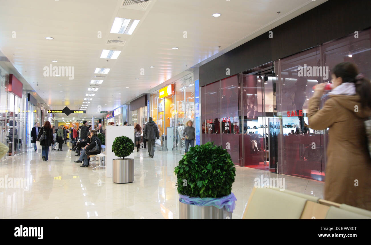 shoppers in store Stock Photo - Alamy