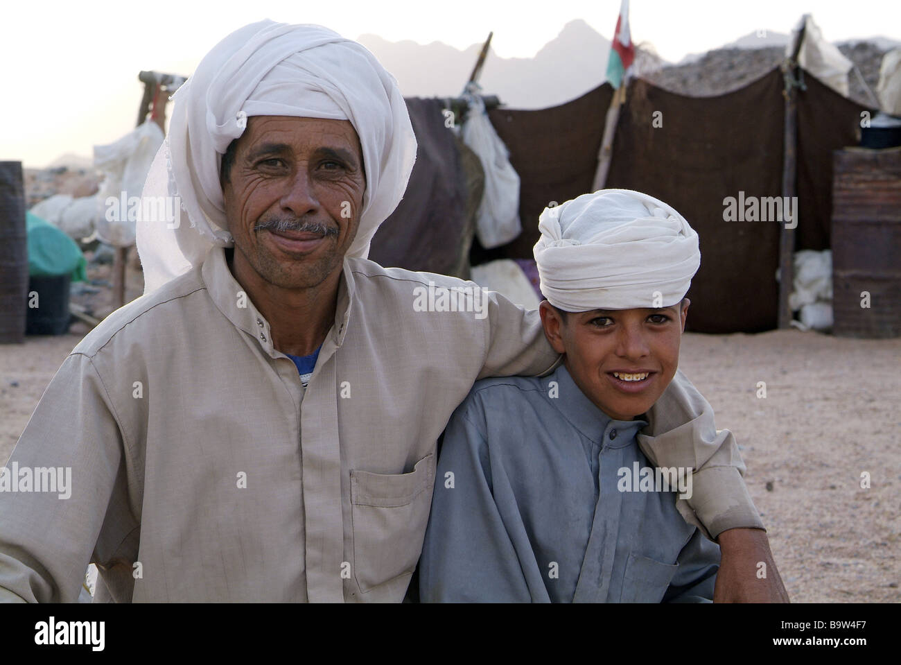 Bedouins family hi-res stock photography and images - Alamy