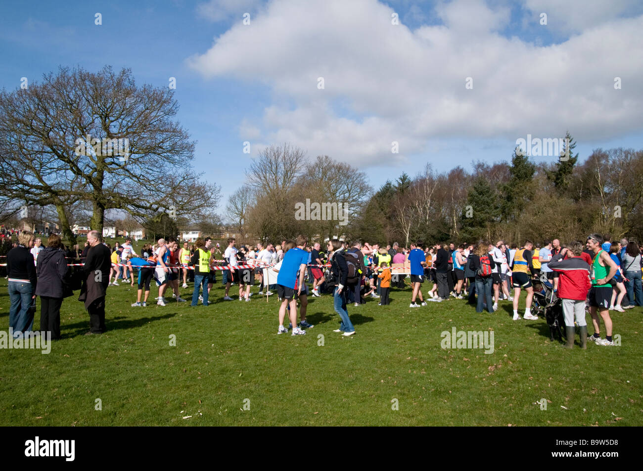 Crowd of people a the finish line of the Dronfield 10K Fun Run ...