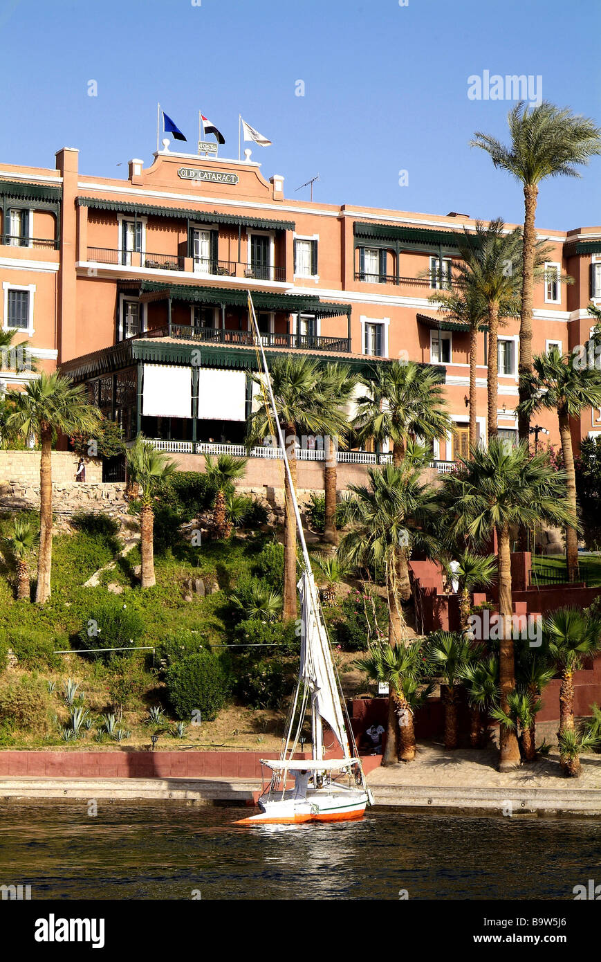 Nil feluke hi-res stock photography and images - Alamy