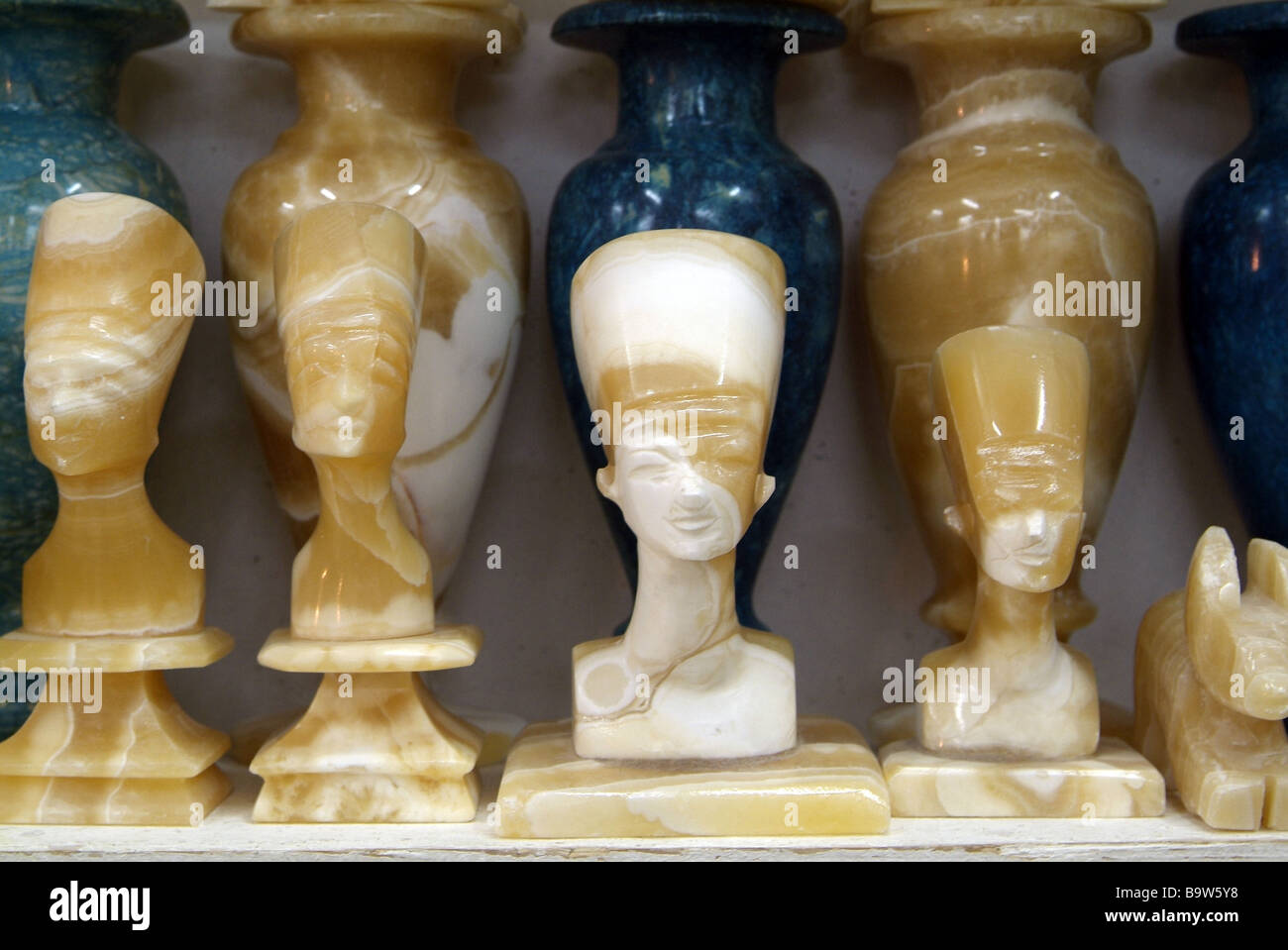Alabaster souvenirs egypt hi-res stock photography and images - Alamy