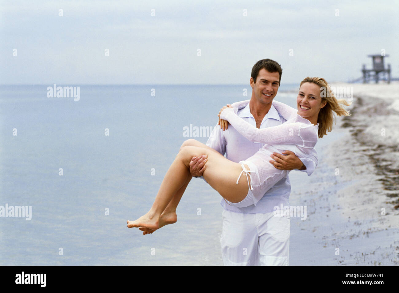 Auf handen tragen hi-res stock photography and images - Alamy