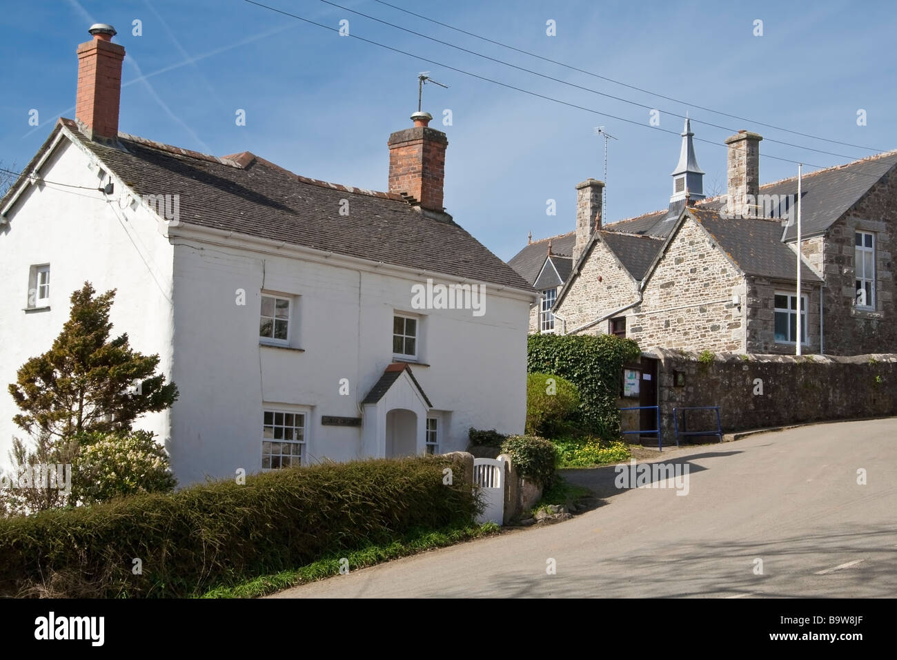 Manaccan village hi-res stock photography and images - Alamy