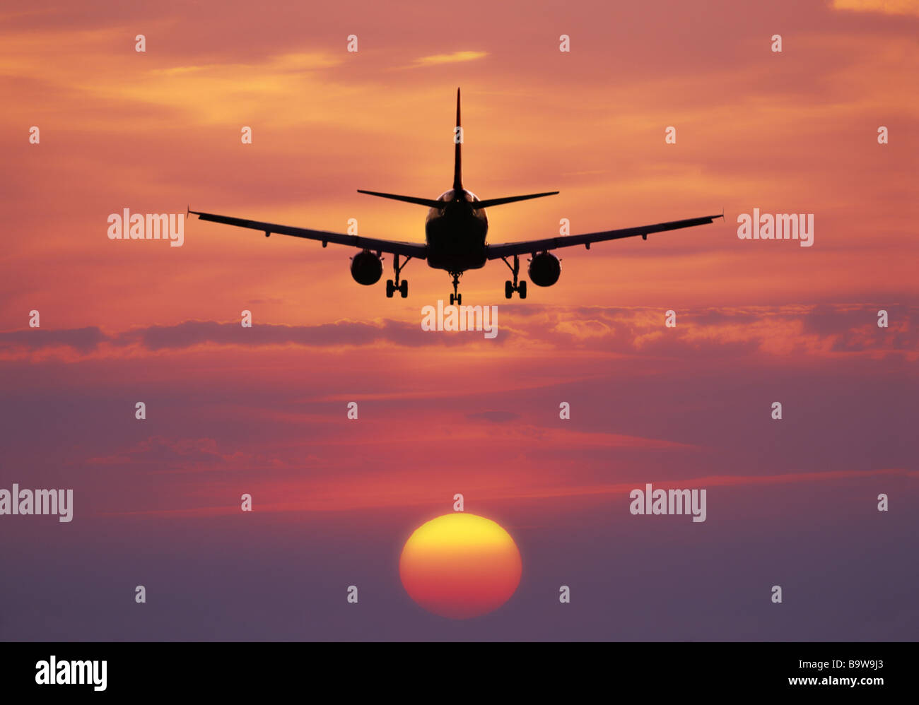 Long distance airline hi-res stock photography and images - Alamy