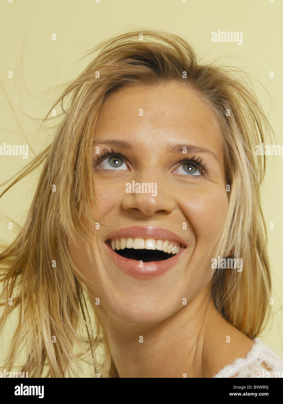 Raising Eyes To Heaven High Resolution Stock Photography and Images - Alamy