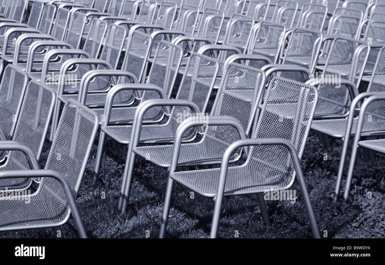 Equal seats hi-res stock photography and images - Alamy